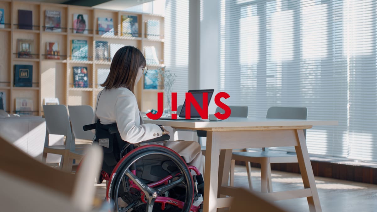 手を使わずに頭の動きでデジタルデバイスを操る ジンズが「JINS ASSIST」を発表 - Page 2