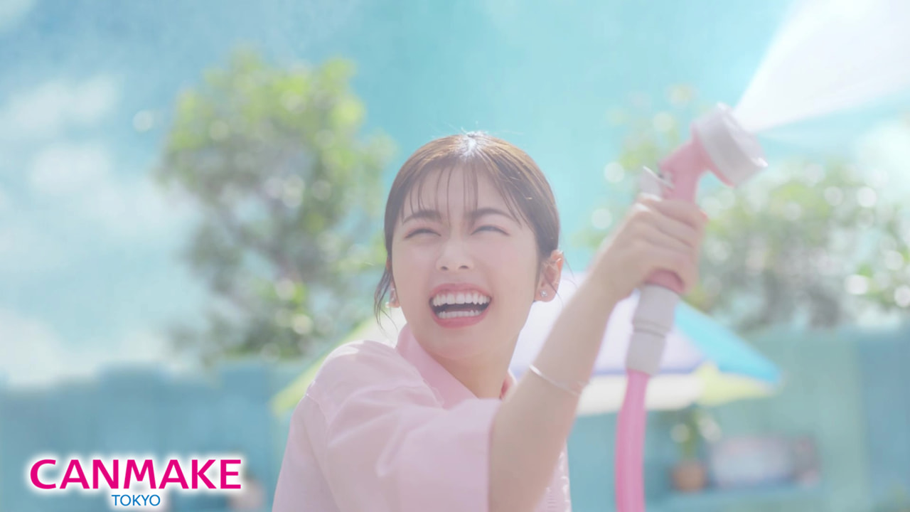 ブランド40周年 小芝風花が夏の高揚感や解放感を表現するキャンメイク新CM